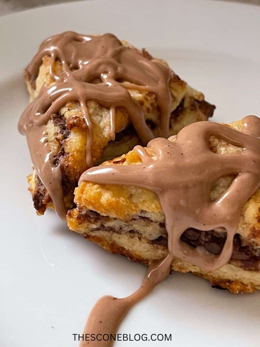 Gingerbread Scones Recipe {Quick & Easy!} - the scone blog