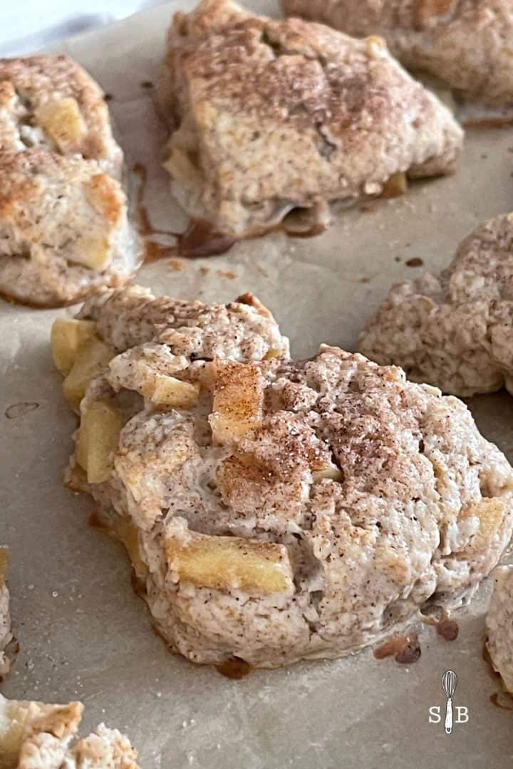 Easy Apple Cinnamon Scones Recipe - the scone blog
